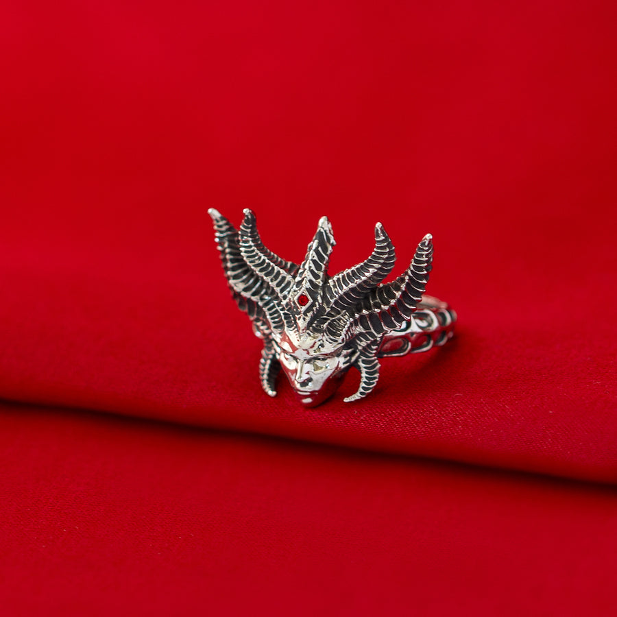 Diablo IV X RockLove Lilith Ring - RockLove Jewelry