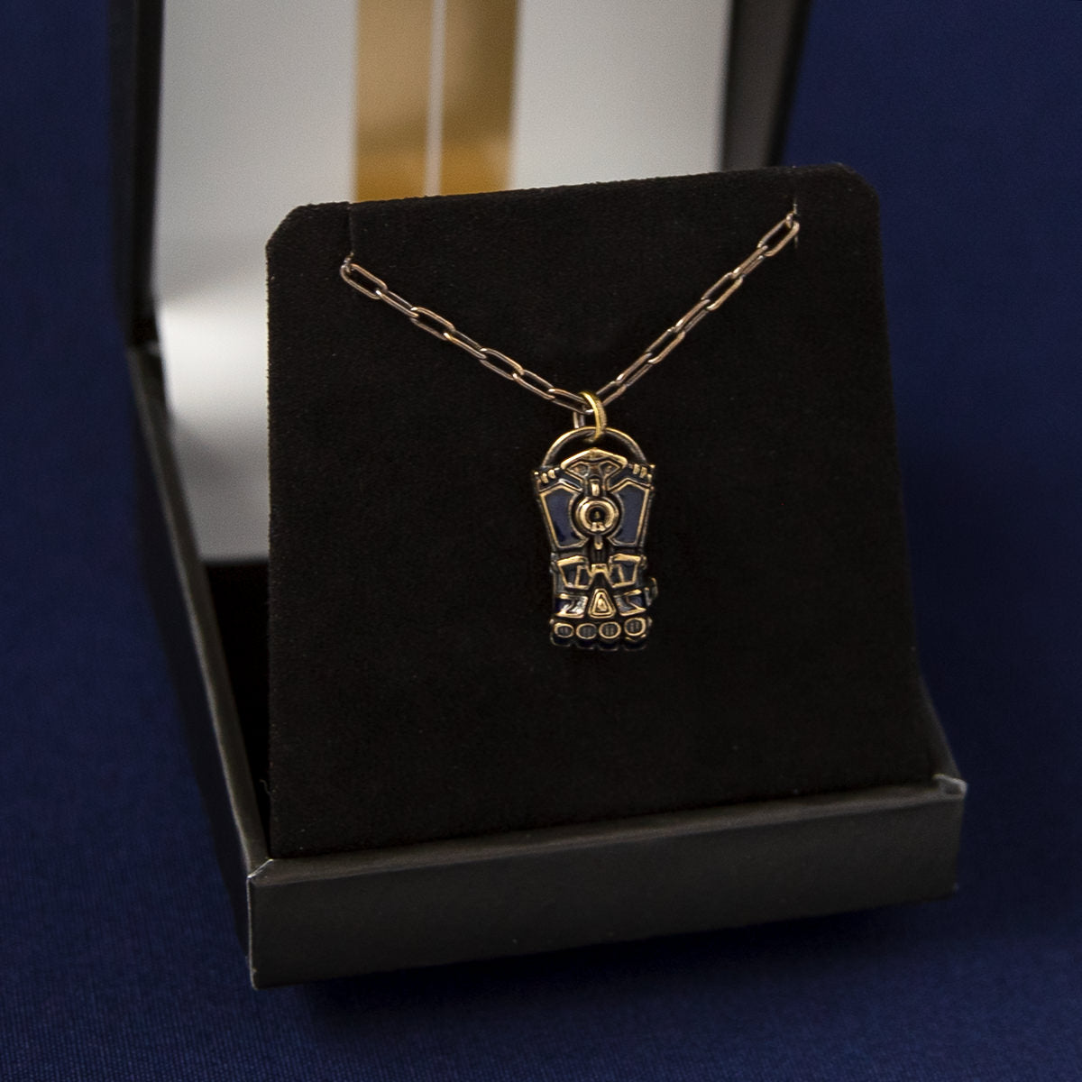 League of Legends X RockLove ARCANE Vi Gauntlet Necklace - RockLove Jewelry