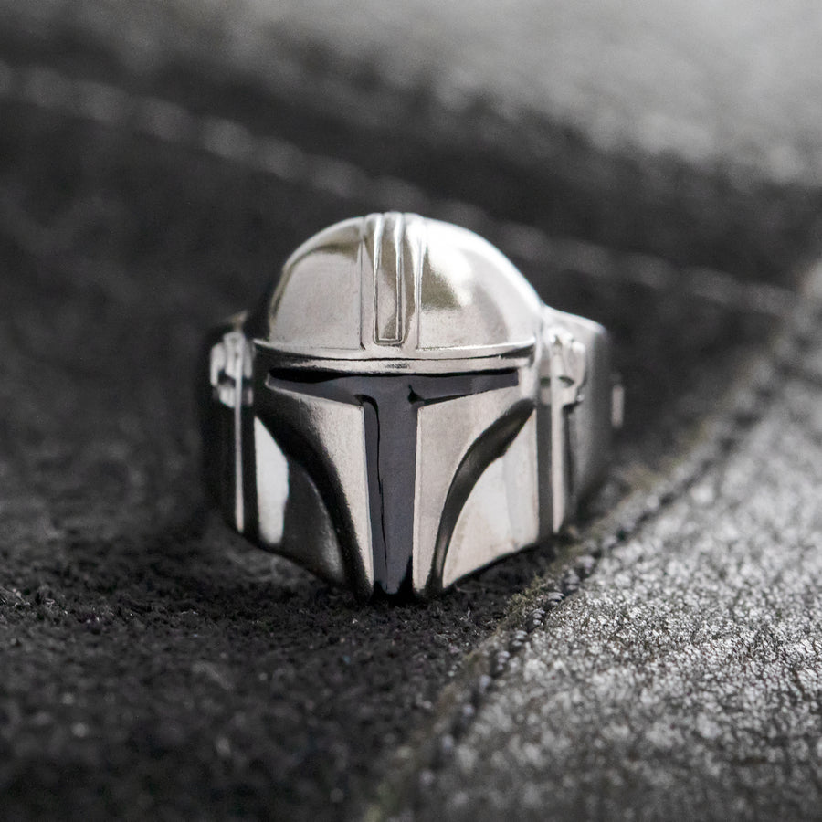 The Mandalorian Helmet Ring - Officially Licensed Handcrafted Star Wars ...