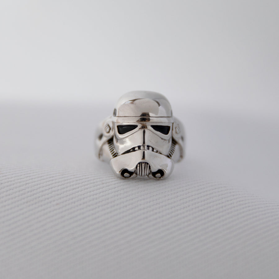 Star Wars X RockLove Stormtrooper Helmet Ring – RockLove Jewelry